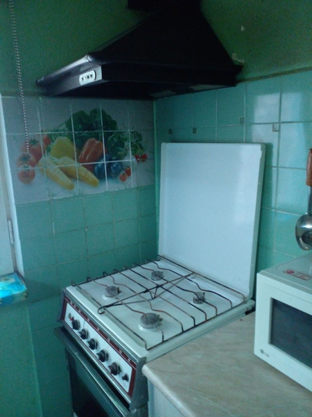 Сдаётся Чиланзар 6 2комн. 2 этаж.
