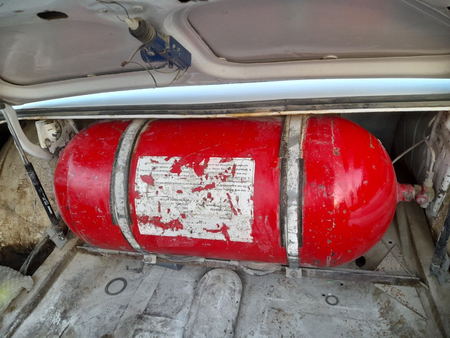 Volga sotiladi 1996 yil