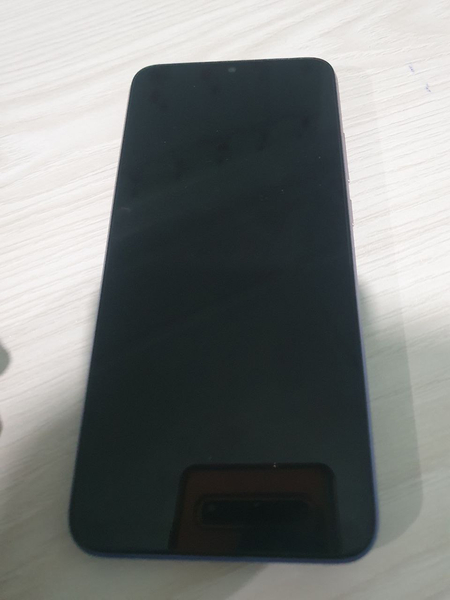Redmi 9c srochni sotiladi