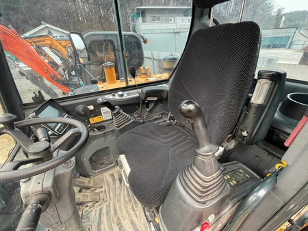 Excavator Hyundai HW60