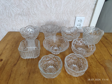 Продам разные вазочки