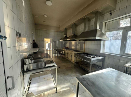 Сдаётся ресторан 1100м2 Юнусабадском районе