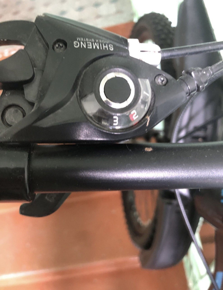Velosiped sotiladi holati zor