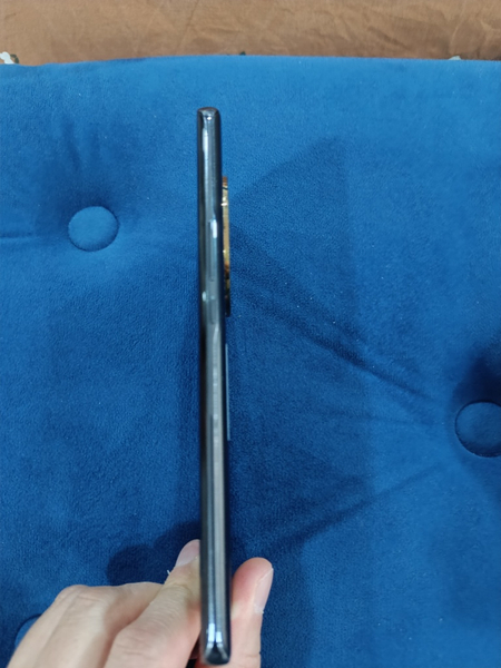Продаётся новый телефон HONOR x9b 5G