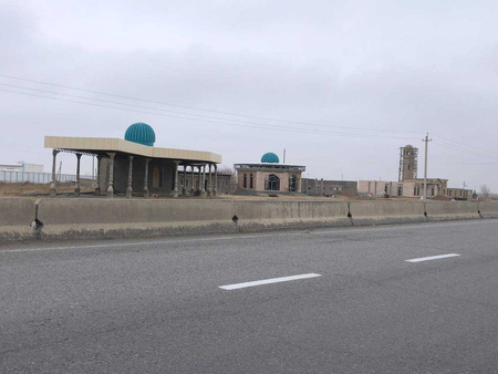 Продается кенпинг зона  М-39 Тошкент- Самарканд