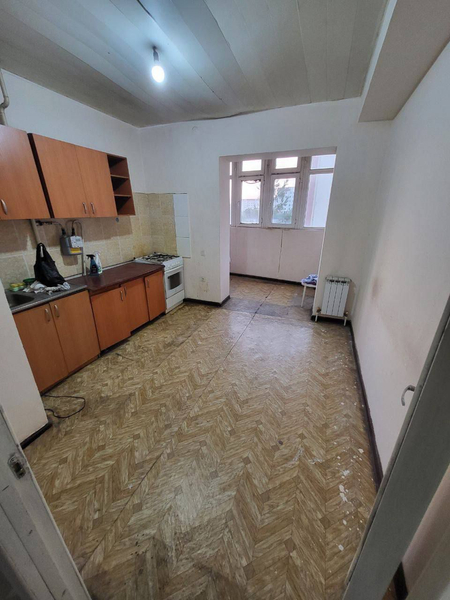 Сергели 6, 2/3/8 ипотеки нет, 62кв. Два балкона