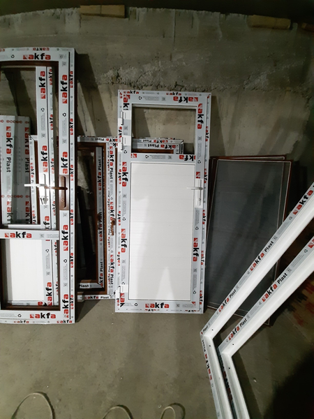 Uyingiz uchun sifatli akfa plast ewik va derazalari