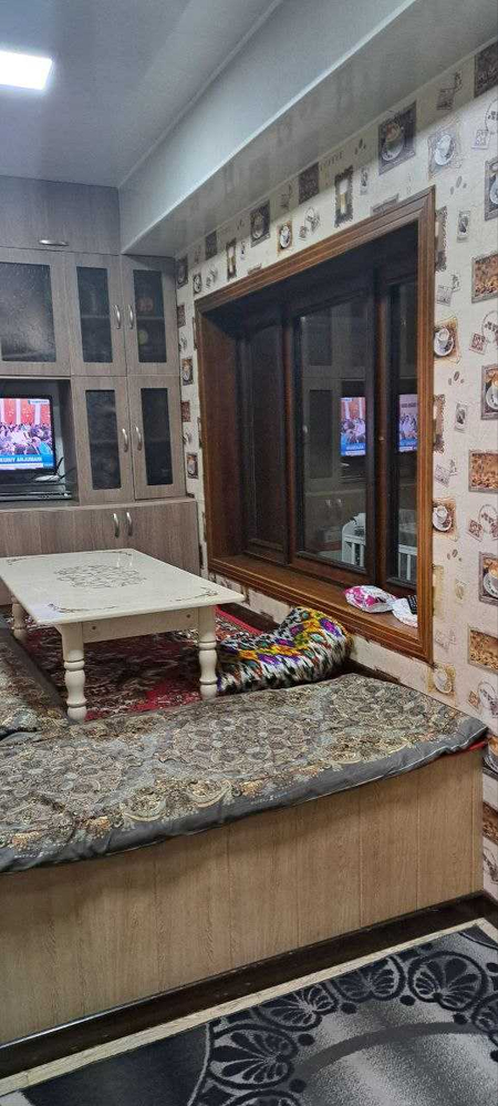 Срочно продается 2/2/5 м.Космонавтов