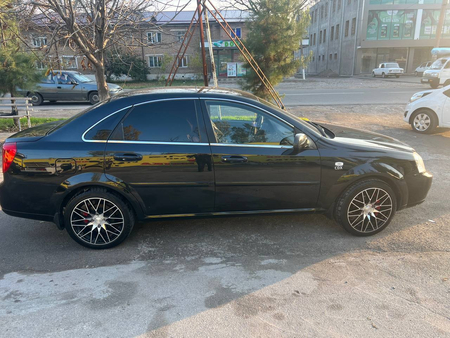 Ласетти 1.6 автомат  сотилади