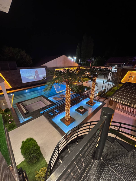 Abu Dhabi VILLA HI_TECH DACHA ARENDA  по суточно в чарваке бочка