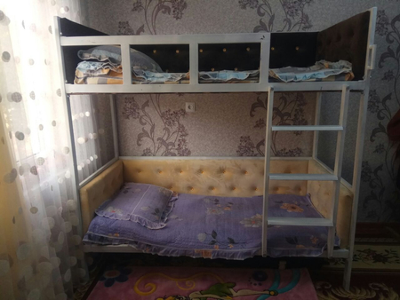 Двухъярусная кровать