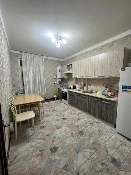 Срочно Продаю Квартиру с Евром ремонтом и со всеми мебелями