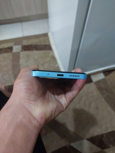 Redmi 12 kafolati bilan