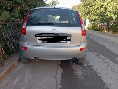 Lada kalina sotiladi