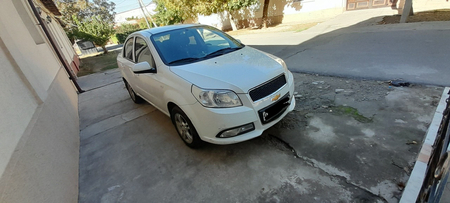 Nexia 3 avtomat sotiladi