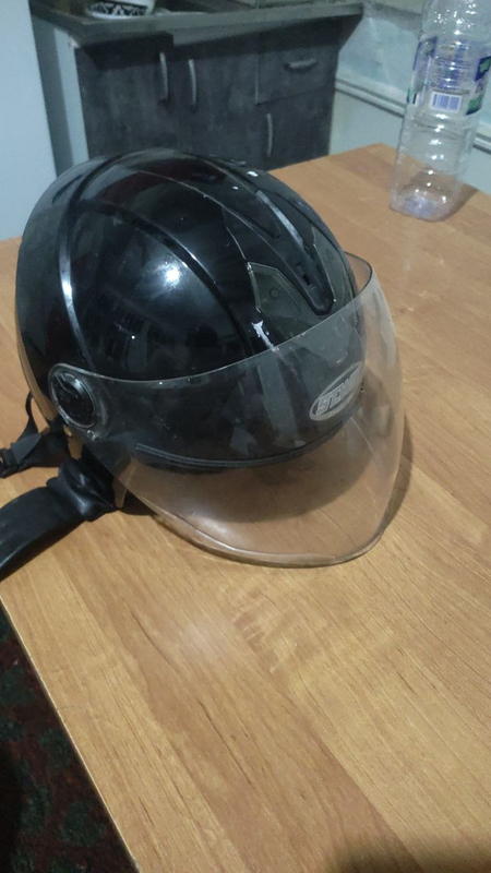 Moto  kaska  kiyim bosh