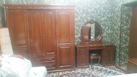 Продаётся комплект гарнитура ( китайская производства )