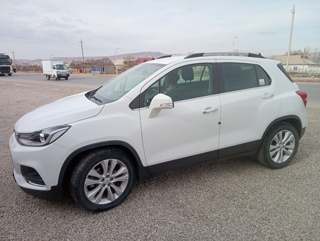 Chevrolet trecker sotiladi 17.500$