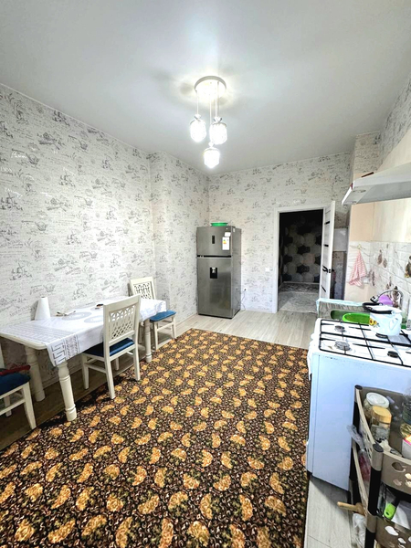 Сотилади. Сергели т. Строитель масс. 2/8/9. 84 м²