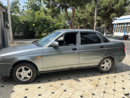 Своя Лада Приора. В хорошем состоянии