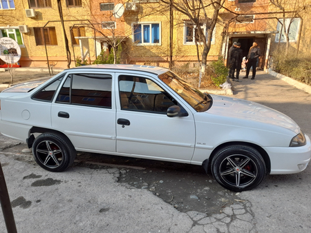 Дика балон сотилади R 15 Холати Яхши Сварка Ёриг Юг