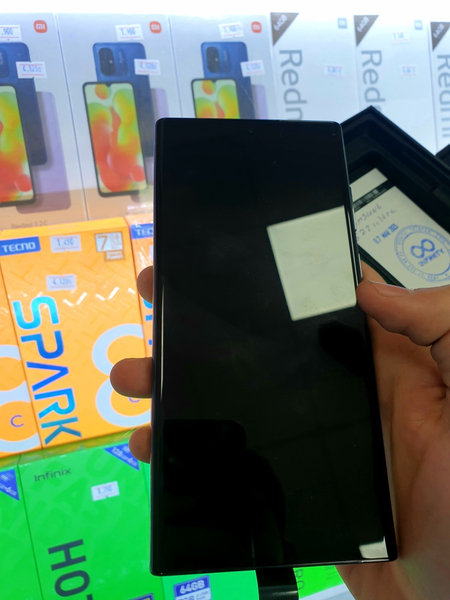 Samsung S22 Ultra, с гарантией