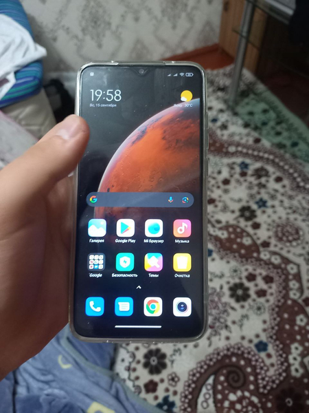 Обменяю Redmi Note 8 Pro