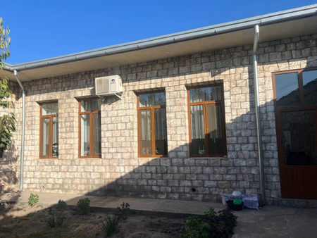 Продаётся дом в Яшнабадском районе 12 соток