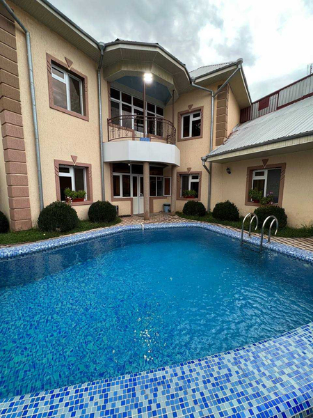 Дача Mini House 8 ta kompyuterli Dacha