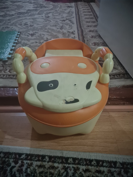 Продаётся детская обувь и игрушки