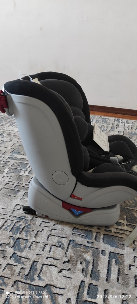 Avtokresli isofix sotiladi xolati alo kam foydalanilgan