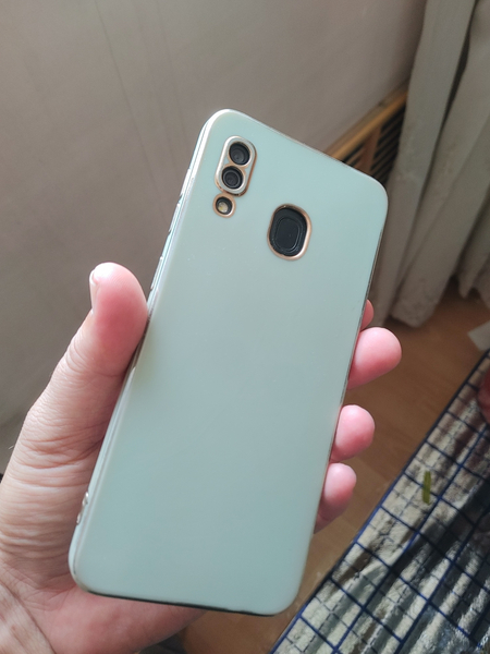 Samsung A20 Idial Holatda