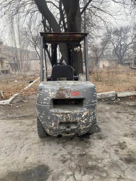 Avto kara sotiladi 3.5 tonnali