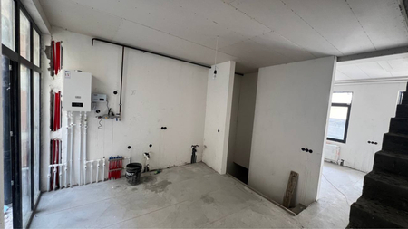 Chig’atoyda 0.8 sotixlik kottej sotiladi 2 qavat +podvol umumiy 84kv