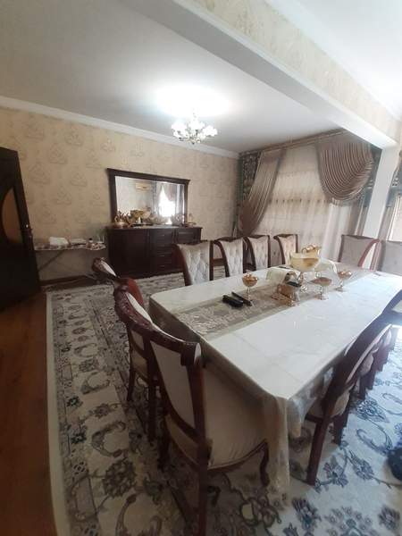Yunusobod 9mavzeda uy sotiladi