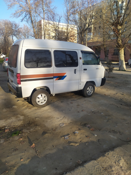 Damas avtomabil sotiladi