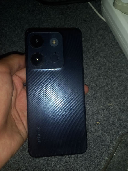 Infinix smart 7 64/3+3