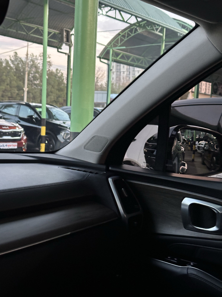 KIA SORENTO в идеальном состояние!