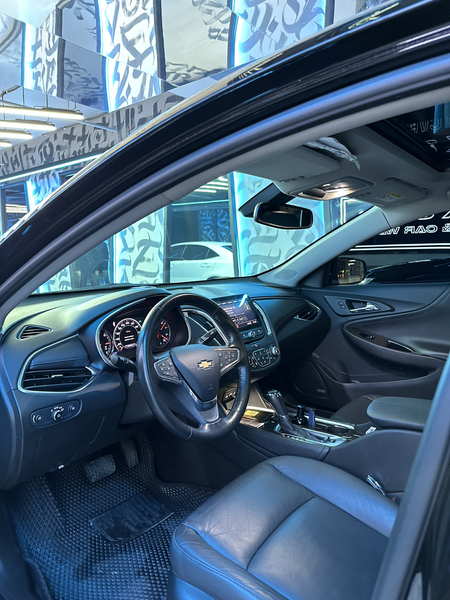 Chevrolet Malibu 2, Premier