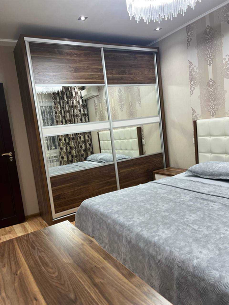 Метро 3х ком. 77серия ББ154362