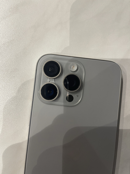 Продам Iphone 15 Pro Max 256Gb 92% состояние хорошее с коробкой