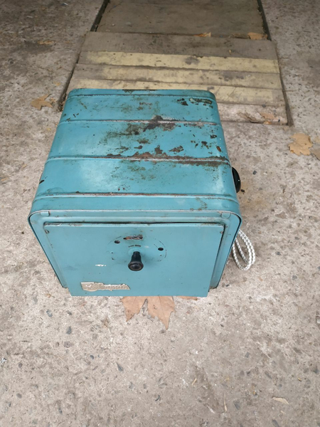 Продаётся электро печь