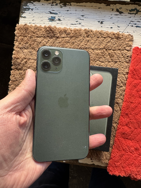 iphone 11 pro pamit 64g holati yahwi oqip tel qlila