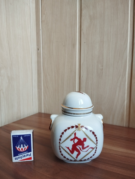Продается чайница, времён СССР,