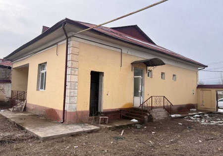 Дача сотилади коттедж Коронкул зор локация