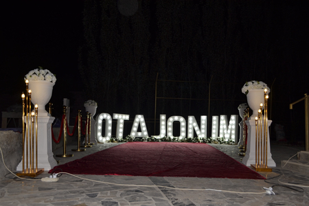 OTAJONIM va ONAJONIM dekoratsiyalari sotiladi !!!