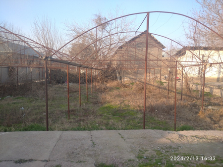 Парник сотилади 2 соток
