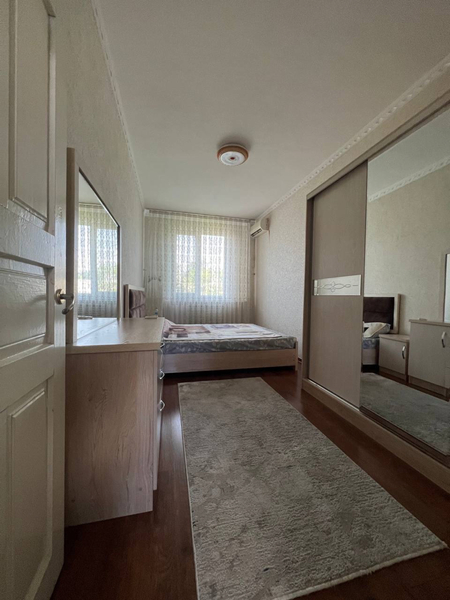 Аренда 2в3 ком Художника 225 школа