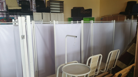 Продаётся ширма медицинская