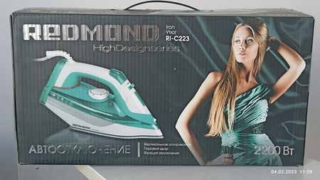 Утюг Redmond новый